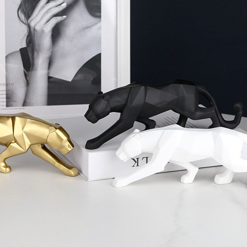 Elegant Resin Panther Statue - Animal Decor Craft – CharmyDecor